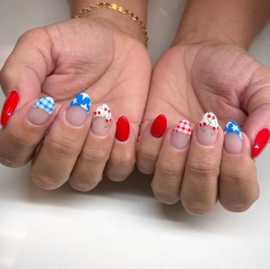 13 Cute Fourth of July Nails You'll Completely Fall In Love With ...