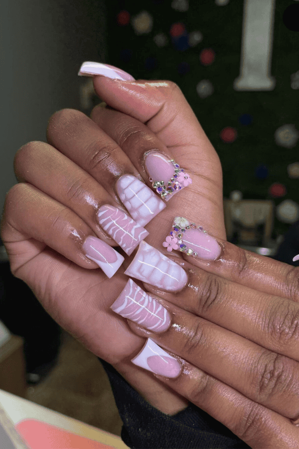 15+ Glamorous Duck Nails Ideas To Elevate Your Mani - Lifestyle DiJess